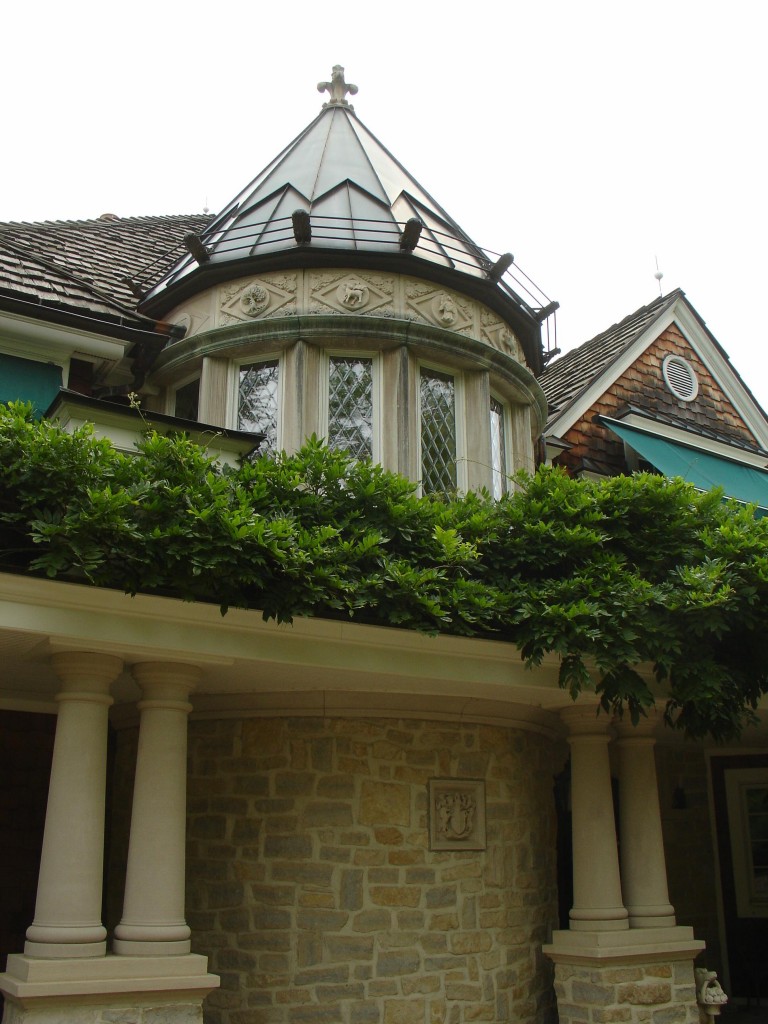 Mallory Entry - Old World Stone Carving